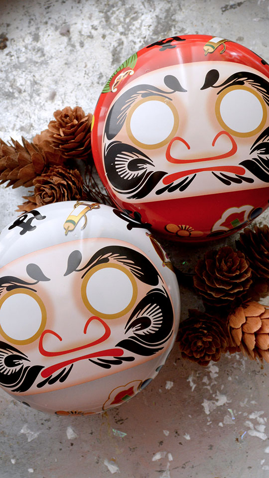 Boîte à thé • Daruma rouge • Boîte à thé • Daruma rouge